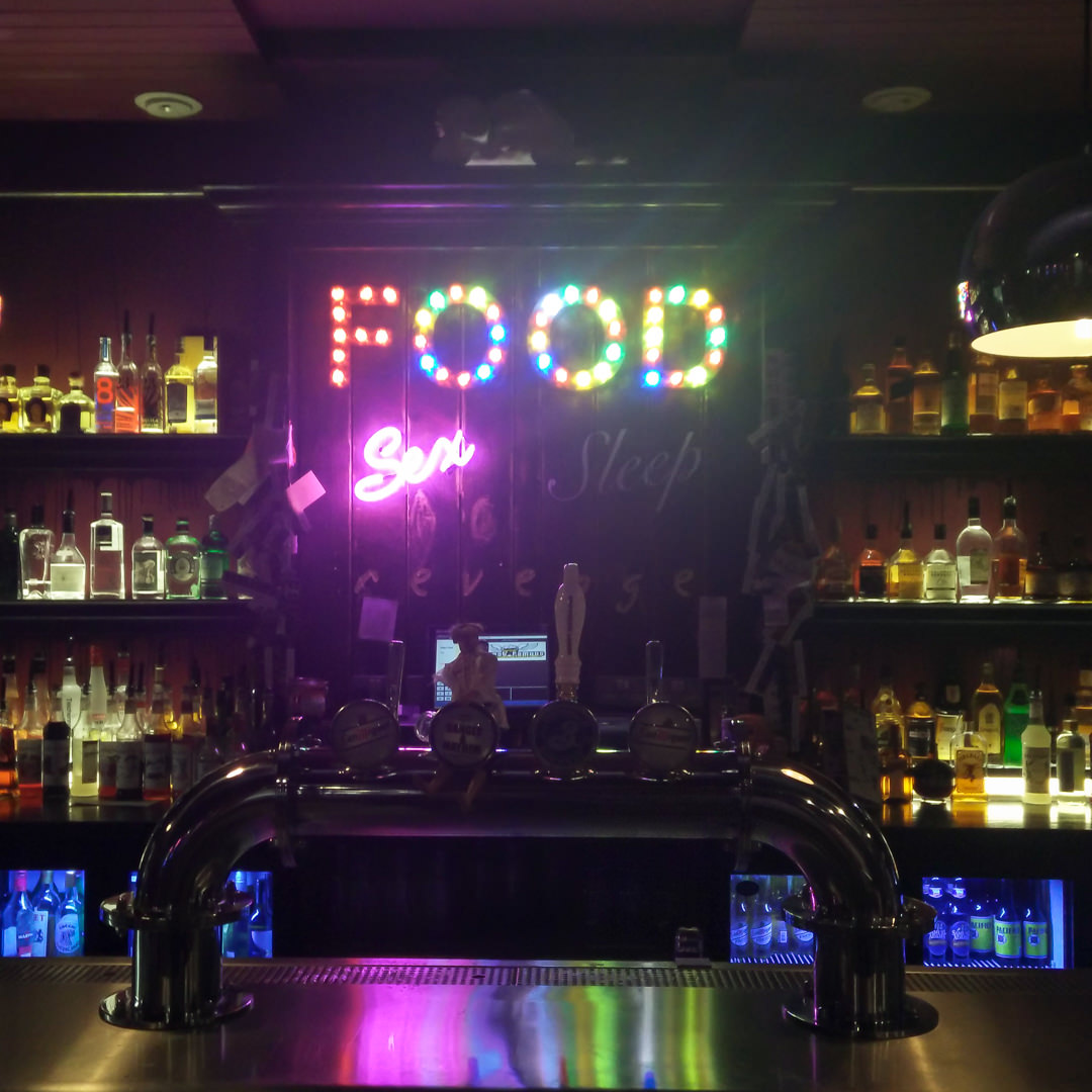 Almost Famous - Vegetarian Leeds - Strikeapose
