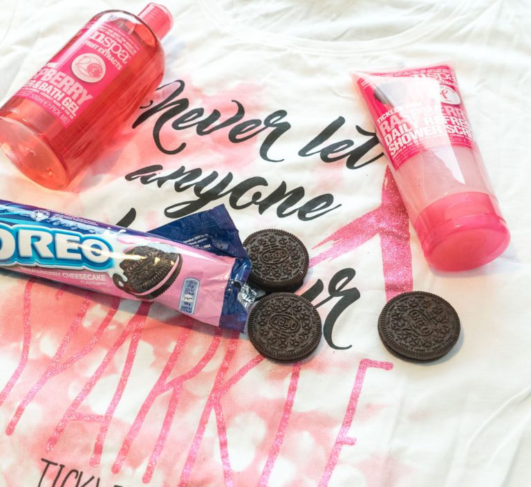 Tickled Pink - Asda 2016 - Strikeapose