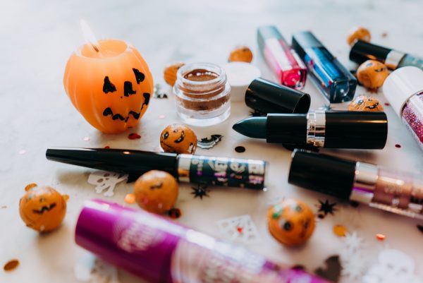 essence Halloween Makeup! Trick or Treat? - Strikeapose