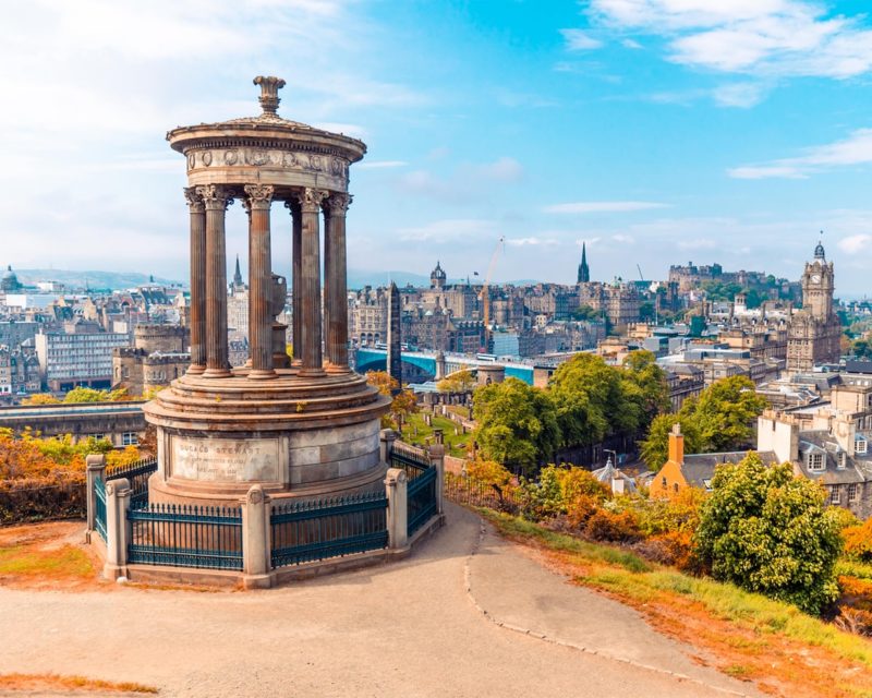 Top 5 places to visit in Edinburgh - Strikeapose